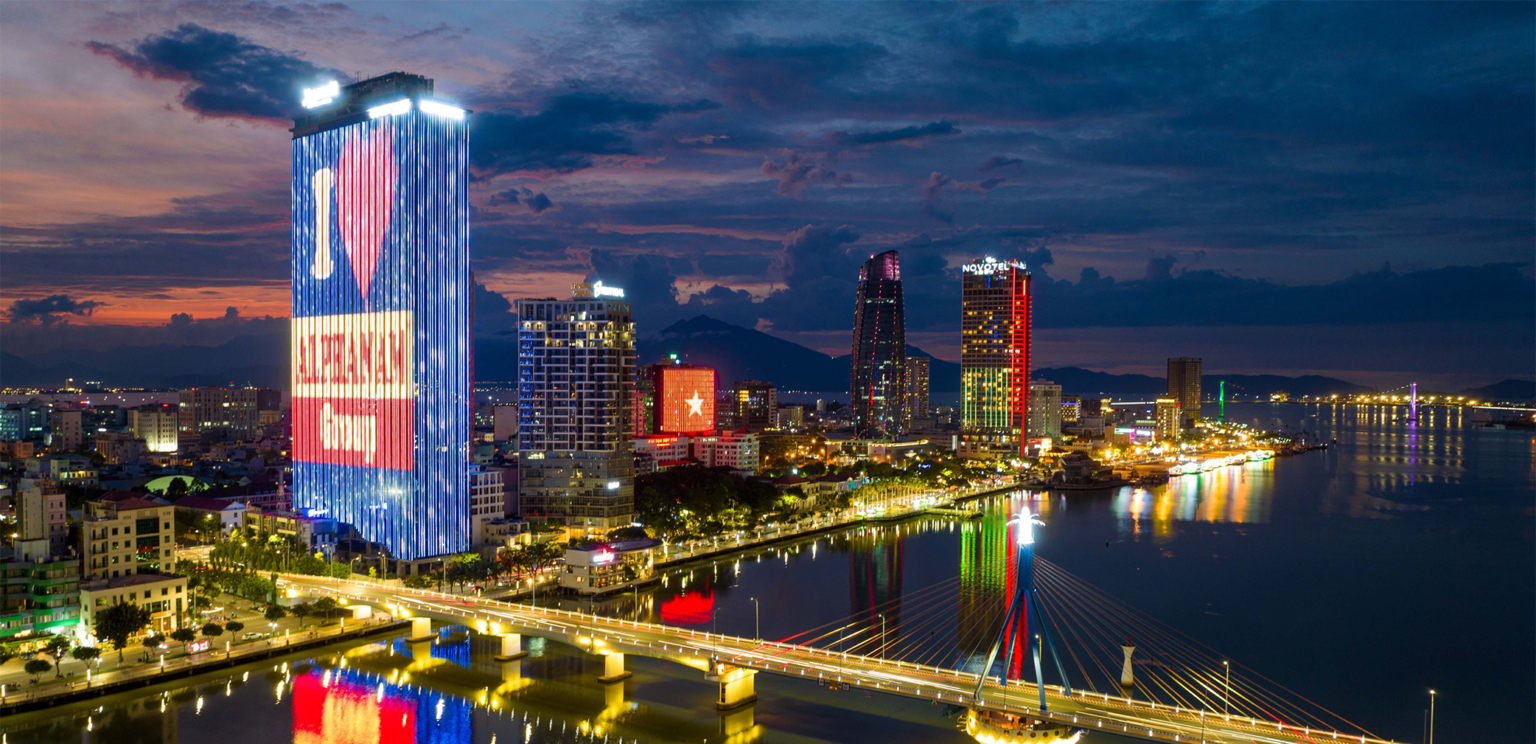 Courtyard by Marriott and Executive Apartments Đà Nẵng - Công ty cổ ...